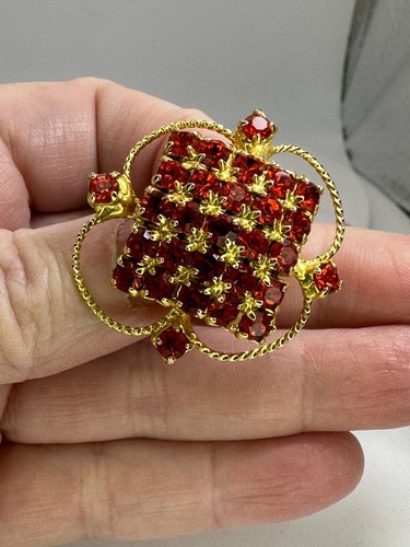 Square with Loops Rope Look Red Rhinestones Vintage Gold Brooch Pin M ...