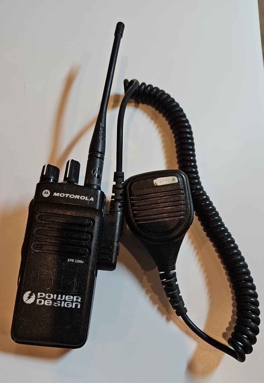 Motorola XPR 3300e Digital MotoTrbo Radio with Antenna & Speaker ...