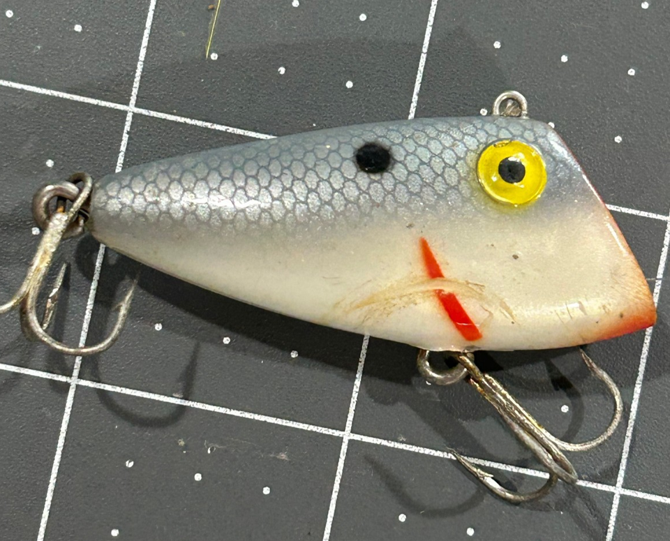 Vintage 2" Whopper Stopper Bayou Boogie Fishing Lure Bleeding Shad ...