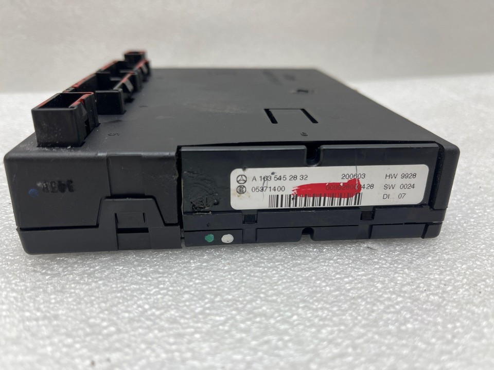 2003-2005 MERCEDES ML SERIES ML350 Body Control Module BCM OE ...