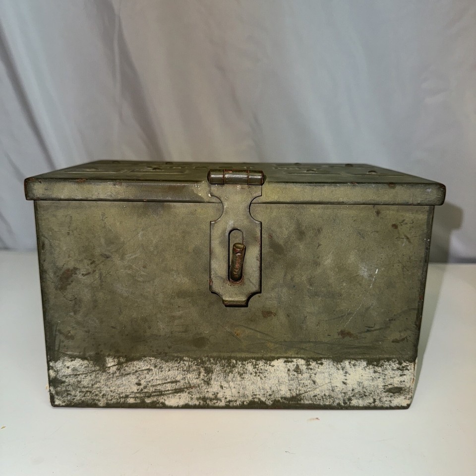 Vintage WWII Ammo Box / Chest Extremely RARE. | eBay