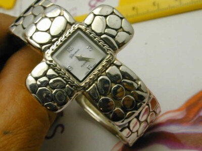 LADIES *CROSS* CUFF WRIST WATCH IN SILVER TONE GENEVA PLATINUM BRAND ...