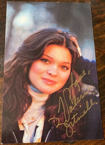 Cute VALERIE BERTINELLI Hand Signed Autograph RARE PHOTO POSTCARD | eBay