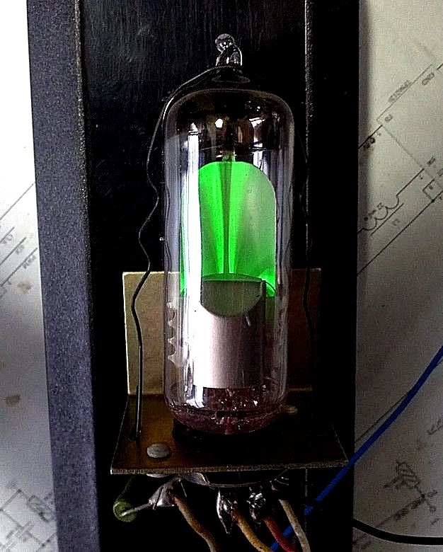 6E1P 6Е1П a-g EM80 6BR5 Magic eye tube reflector lamp vintage ussr NEW ...