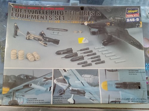 Hasegawa Luftwaffe WWII Pilot Figures & Equipment Set 1:48 Scale Model ...