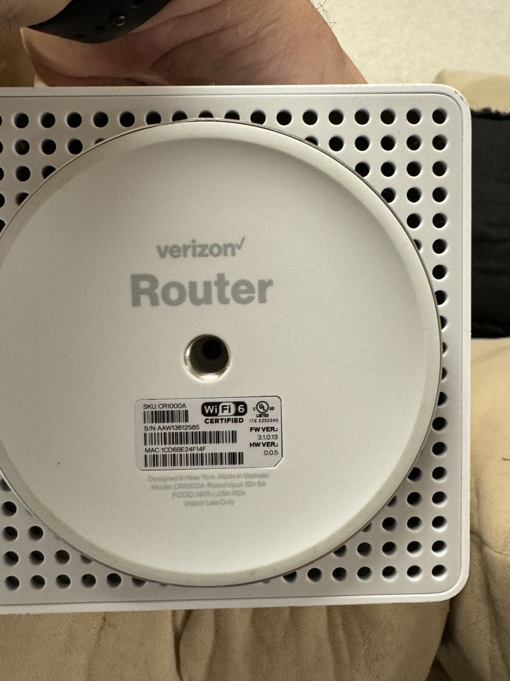 Verizon CR1000A 1000 Mbps 3 Port Wireless Router - White | eBay