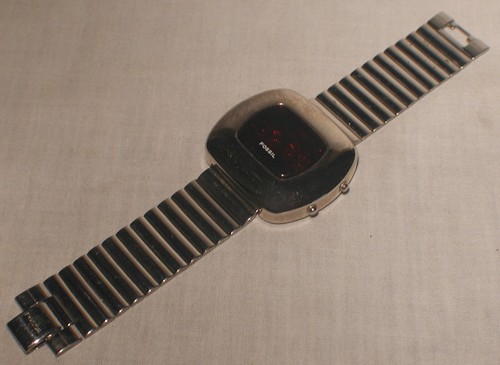 Vintage Fossil 2002 Red Faced Digital Watch JR-7745 - Rare Find | eBay