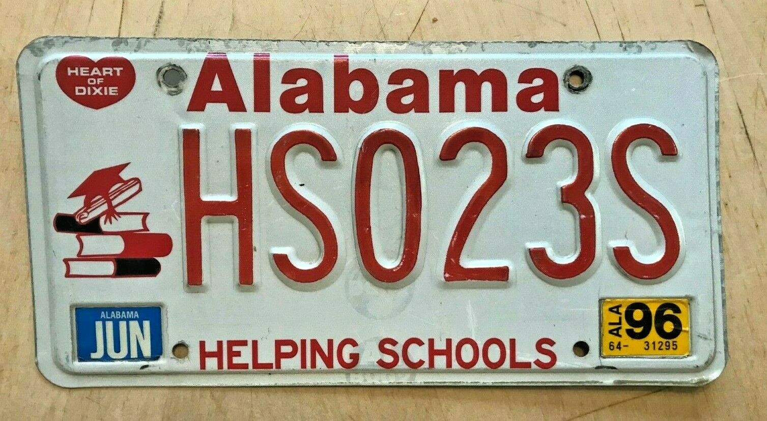ALABAMA HELPING SCHOOLS SUPPORT EDUCATION LICENSE PLATE " HS 023 S " AL ...