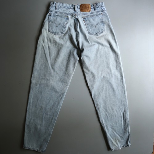 Levi's 560 Jeans Loose Fit Tapered Leg Tag 34 measure 32 Light Wash Vtg ...