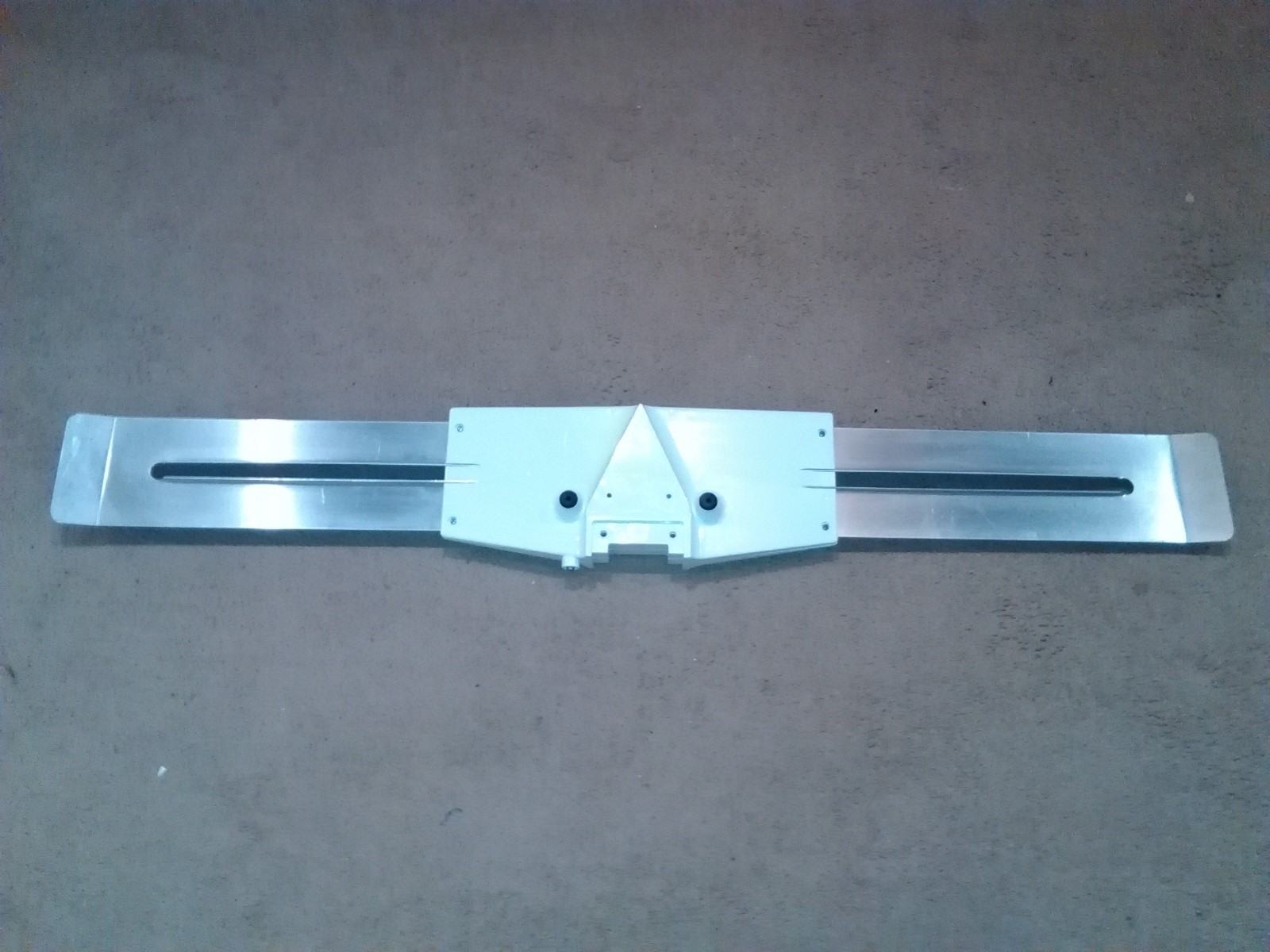 ANTENNATEK SIGNAL COMMANDER 500LS AMPLIFIED UHF/VHF BATWING ANTENNA ...