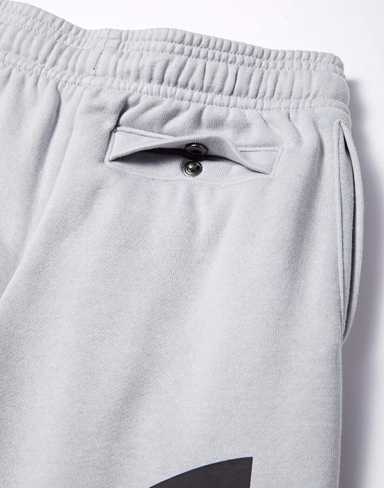 Under Armour Boys' Rival Fleece Logo Joggers , Mod Gray Light Heather ...