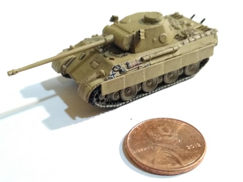 Takara 1/144 World Tank Museum 7. German Panzer V Ausf. D In dark ...