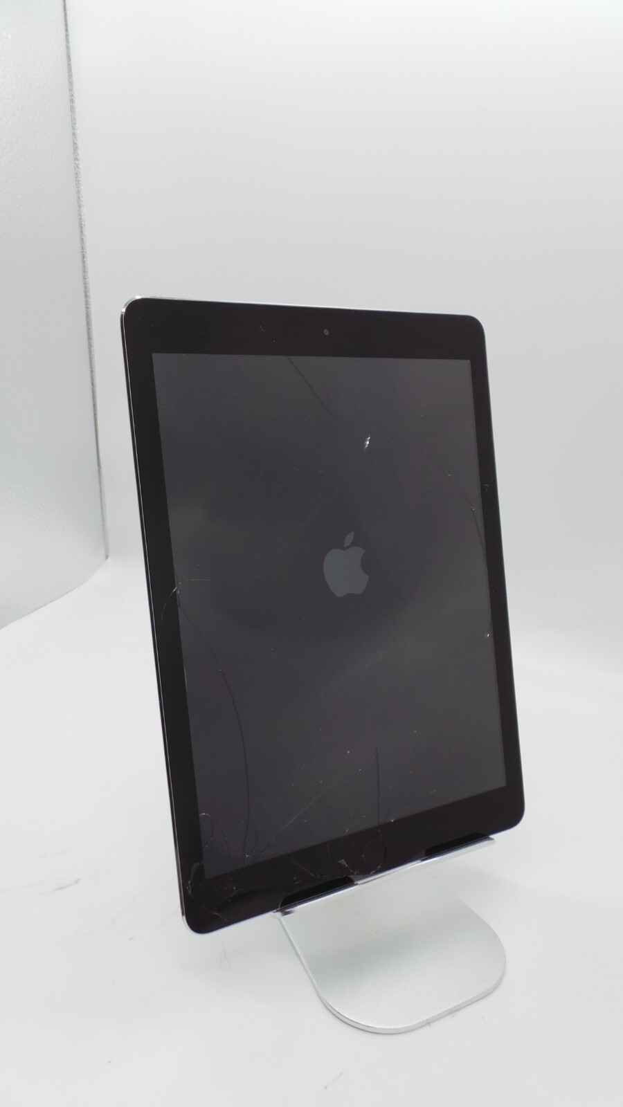 Apple iPad Air 1st Gen. 32GB, Wi-Fi, 9.7in - Space Grey for sale online ...