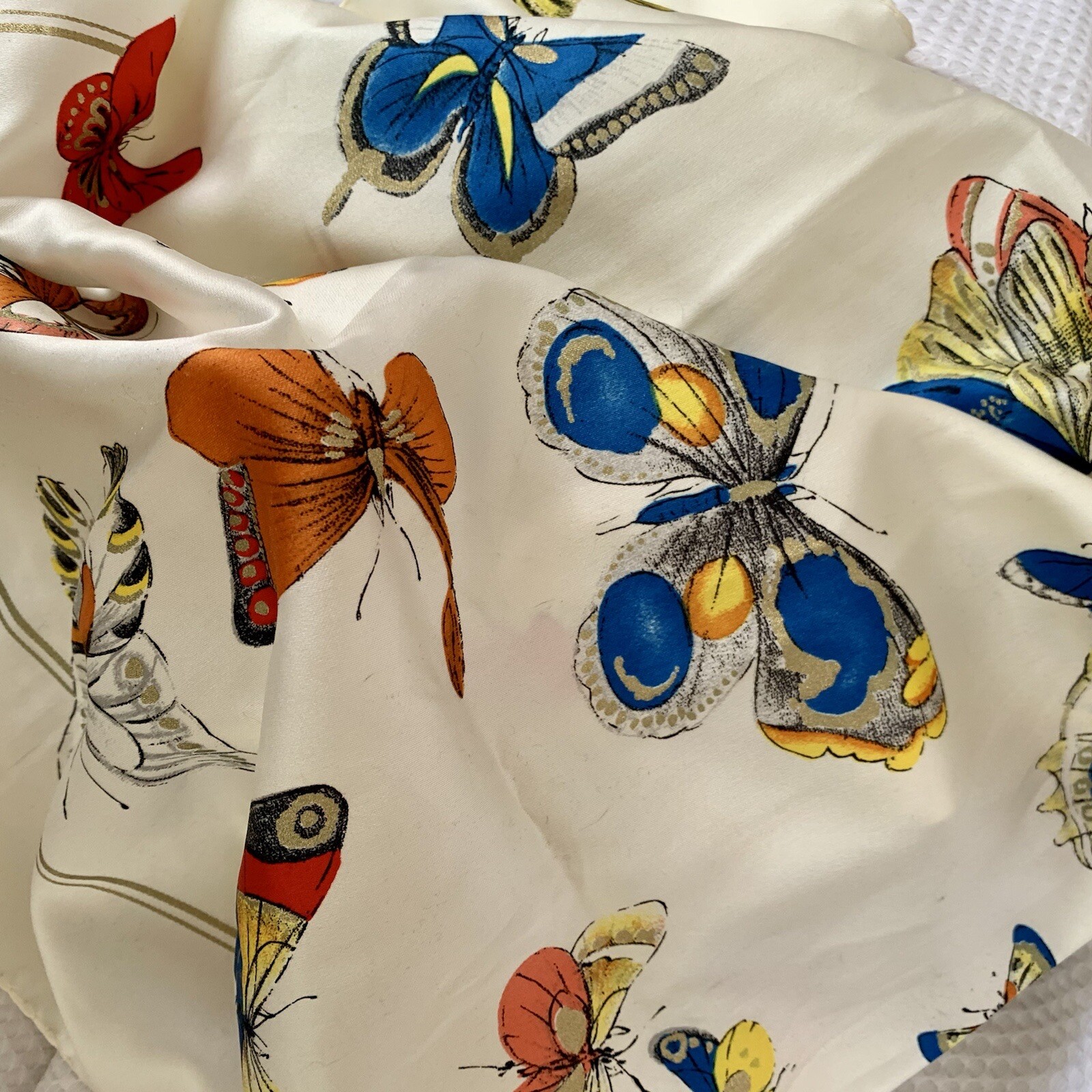 Alexandra Da Vinci Contessa Di Roma white Silk Scarf … - Gem