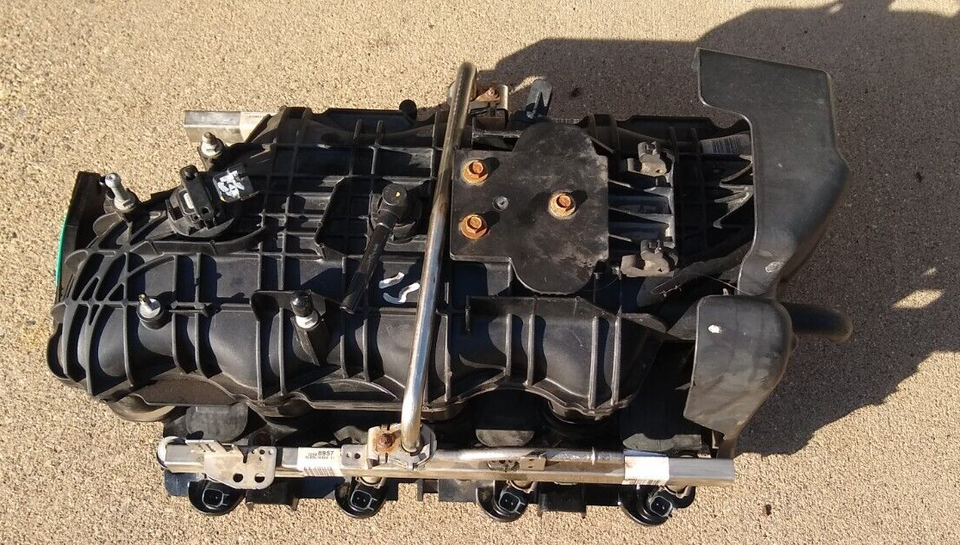 LS TBSS Trailblazer SS Intake, Rails & E85 Injectors Cathedral Port LC9 ...