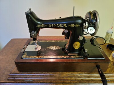 Sewing Machines - 1928 Singer Sewing Machine