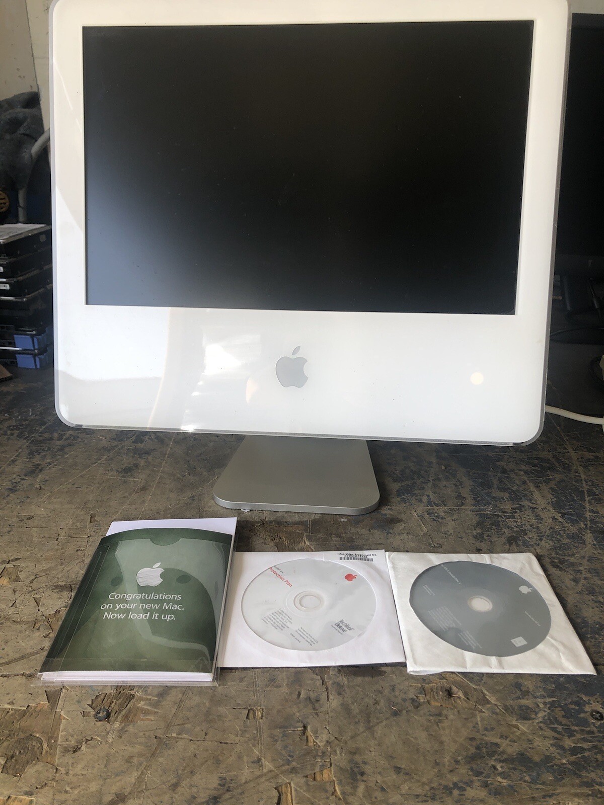 Vintage Apple Imac G5 17-inch Wide Screen All In One Computer WITH ...