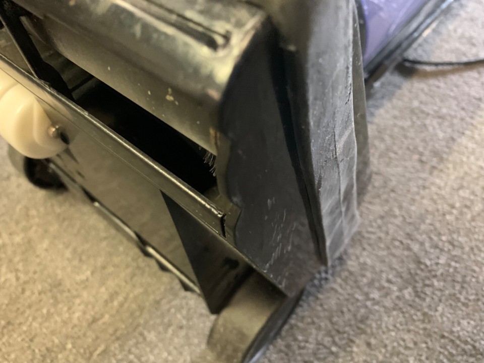 USED Vintage Fantom Thunder upright Vacuum cleaner MADE IN CANADA | eBay