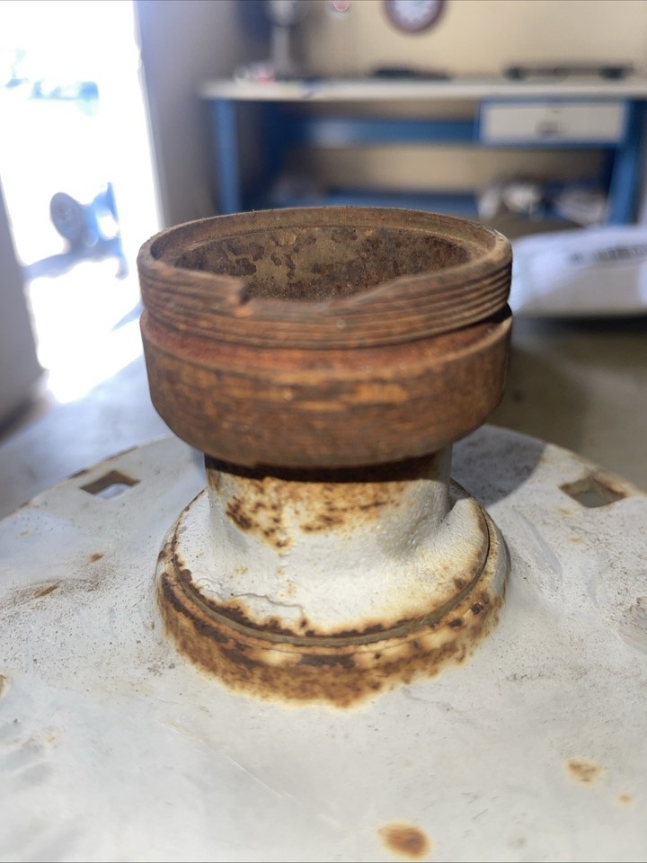 Single Ford Model T Front Wood Wheel Hub #2 | eBay