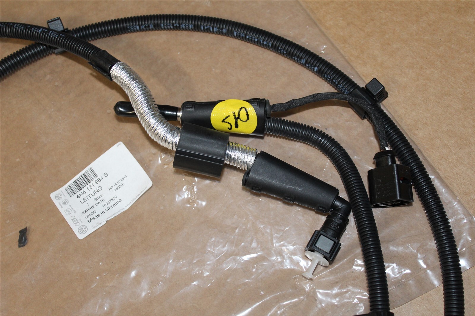 Audi A8 Metering Line for Reducing Agent Injector 4h4131984b Genuine ...