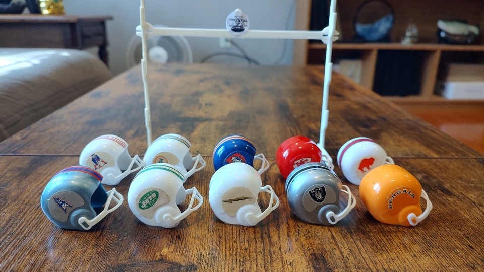 Lot of 10 Vintage 1969 AFL Mini Gumball Football Helmets with AFL Goal ...