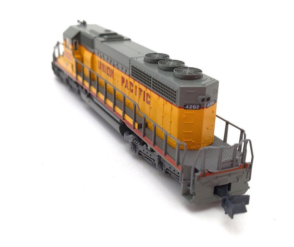 Kato 176-4705 N Scale Union Pacific SD40-2 Early Diesel Locomotive #4202 LN/Box | eBay