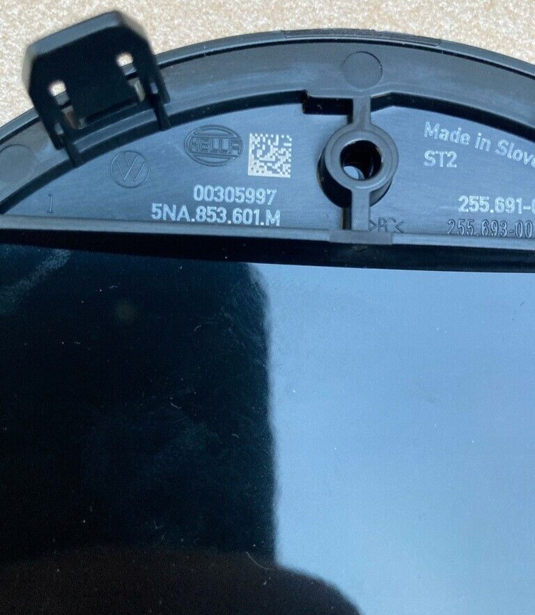 VW Tiguan II (5NA) Facelift 2020- Logo-Abzeichen-Emblem ORIGINAL ...