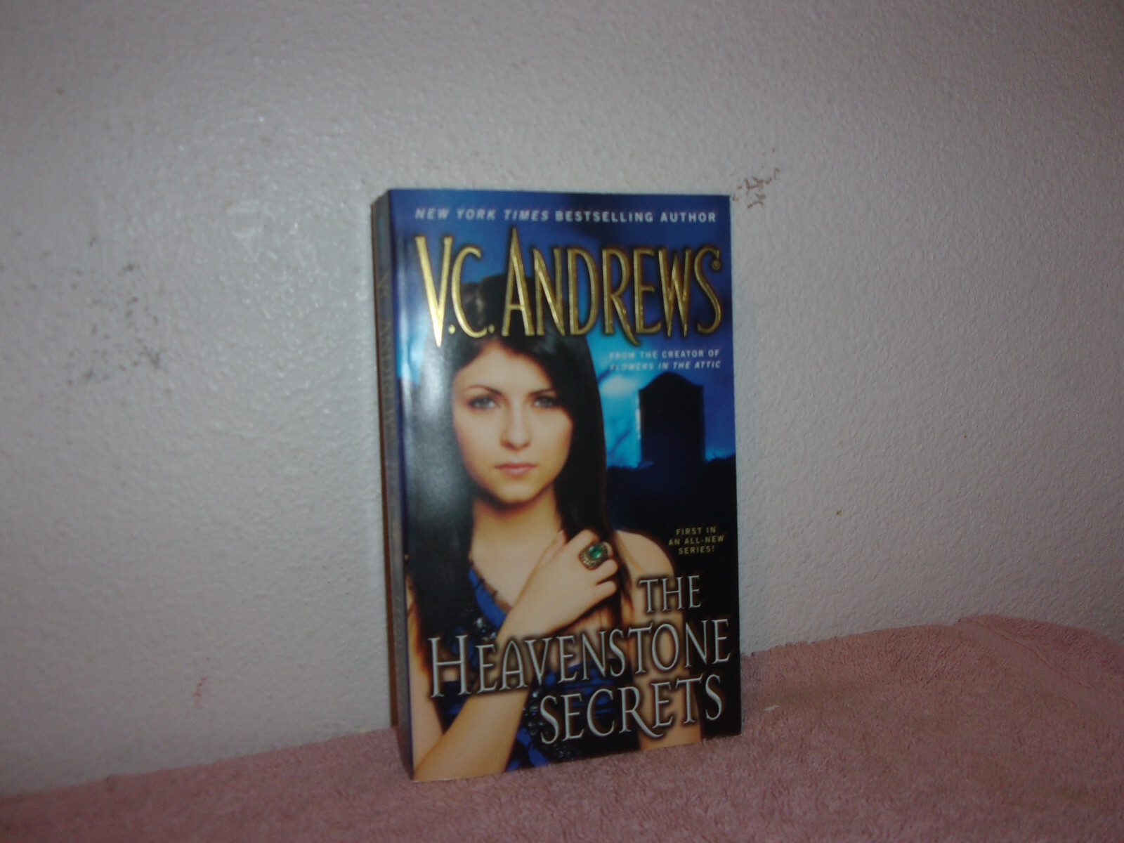 Heavenstone Ser.: Heavenstone Secrets by V. C. Andrews (2009, Mass ...