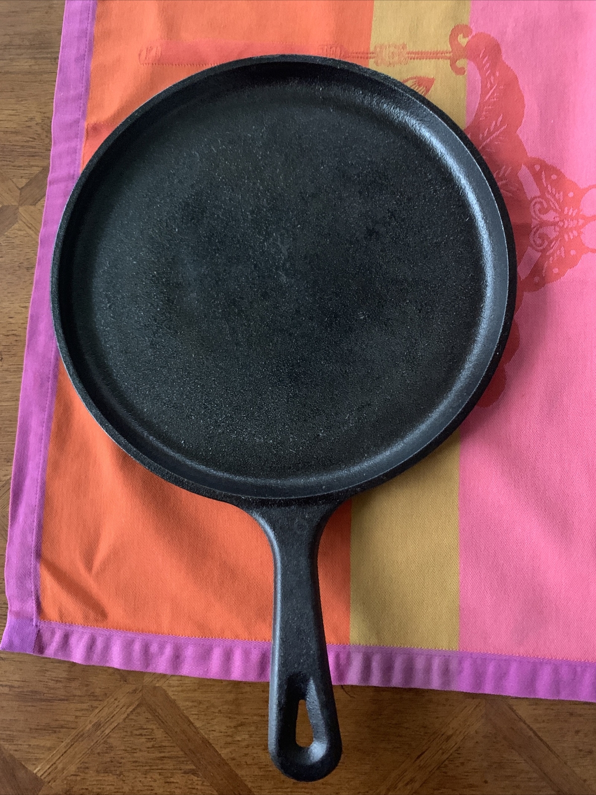 Lodge Vintage USA 90G Cast Iron Pancake Round Griddle Seasoned | eBay