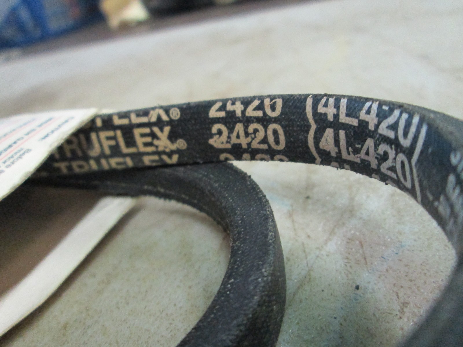 Gates Truflex Belt #2420 1/2"x42" Industry Number: 4L420 Static Safe ...