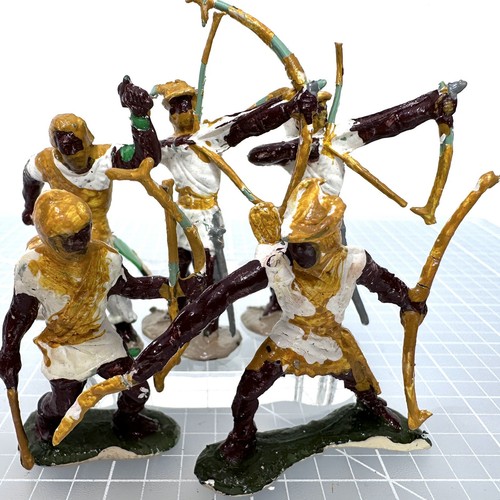 Plastic Robin Hood Sherwood Forest Painted Toy Soldier 1/32 Military ...