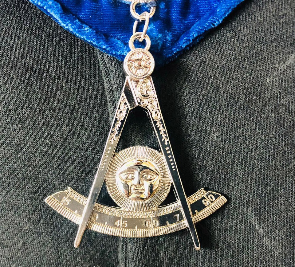 MASONIC REGALIA PAST MASTER APRON BLUE WITH CHAIN COLLAR & JEWEL-HSE | eBay