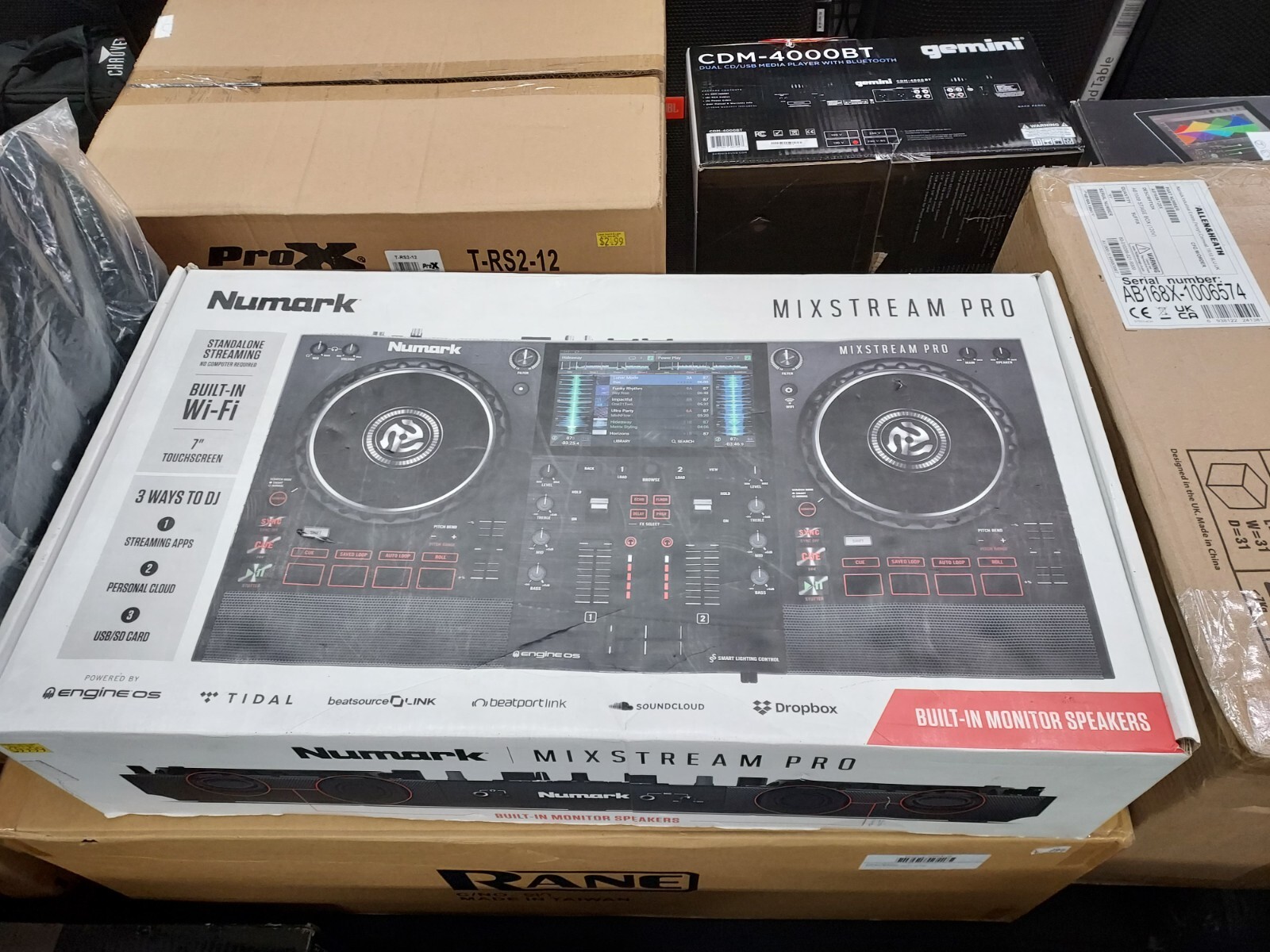Comprar Numark Mixstream Pro Stand Alone DJ Controller - Black DEAL en ...