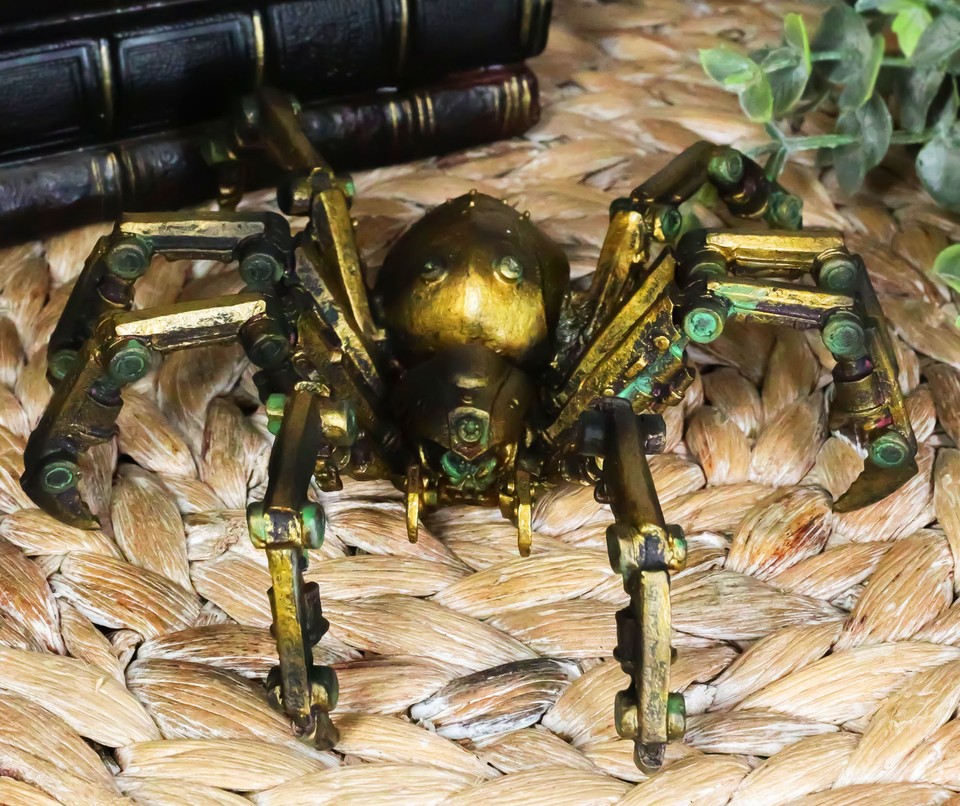 Steampunk Robotic Spider Statue Cyborg Gargantuan Arachnid Tarantula ...