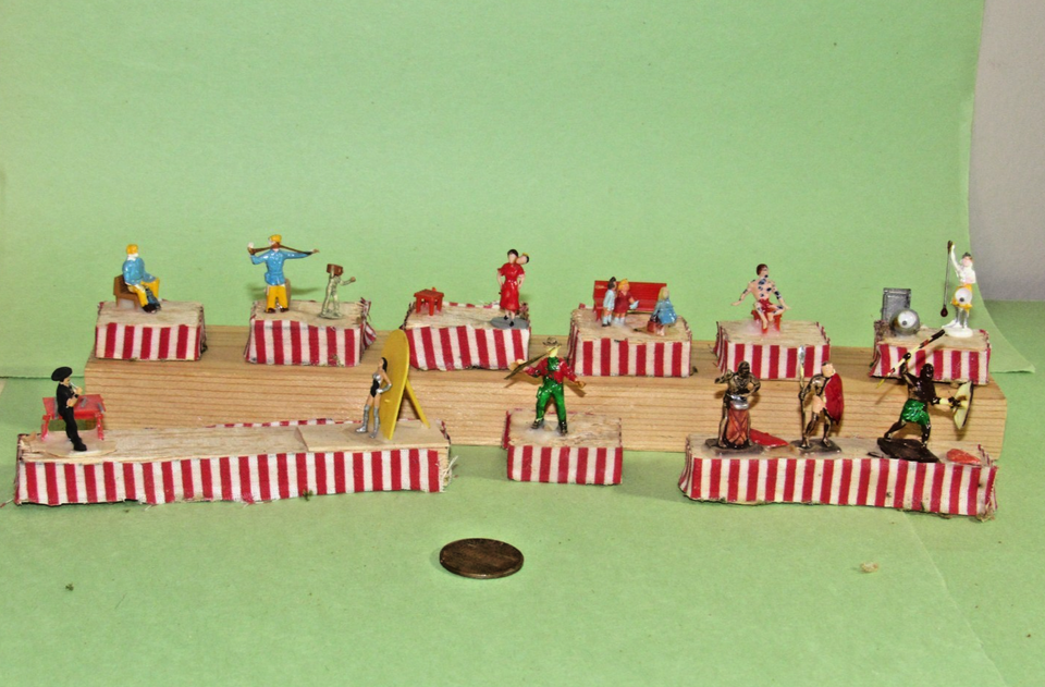 ho CIRCUS / CARNIVAL SIDESHOW w/ PERFORMERS , TENT & BANNERS Model ...