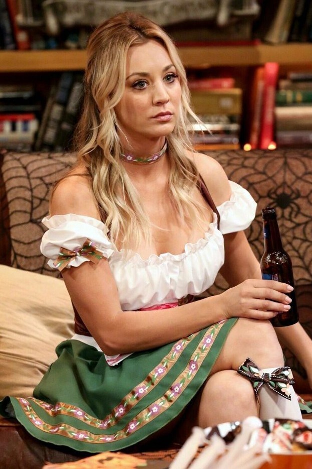 Sexy actresses Kaley Cuoco Hot Boy 4x6 photograph AMAZING! 22B | eBay