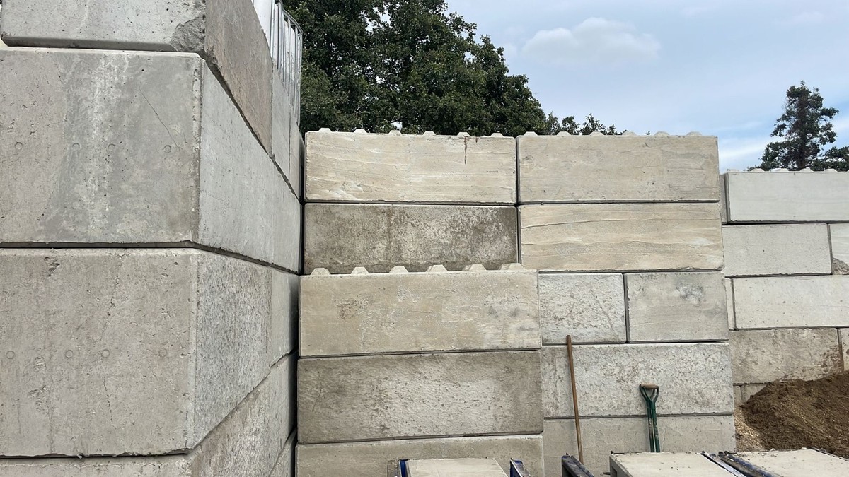 Very Large Stacking Concrete Blocks Stackable Concrete Blocks – Leam