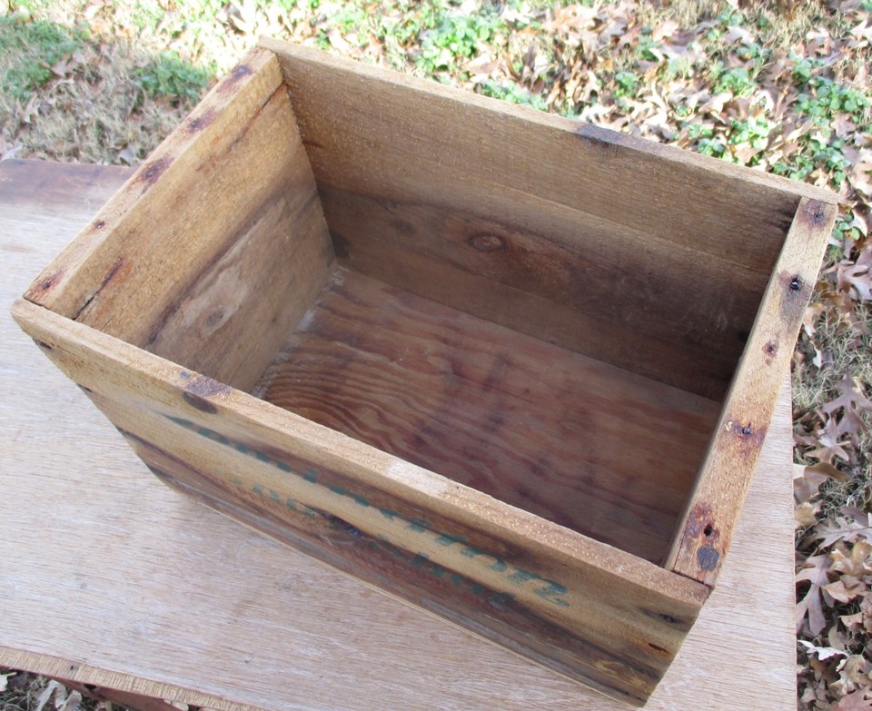 OLD REMINGTON WOODEN SHUR SHOT TRAP LOAD + PETERS WESTERN SHOTGUN SHELL ...