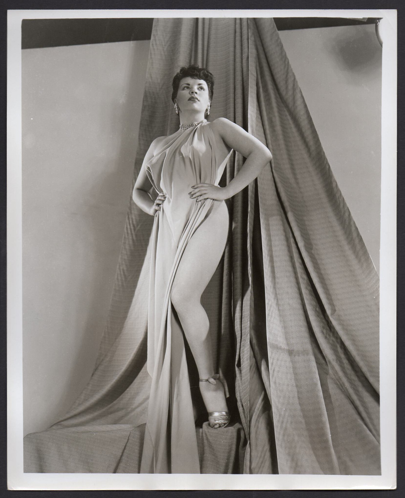 SUSIE busty leggy BURLESQUE DANCER statuesque portrait ORIG PHOTO 8x10 | eBay