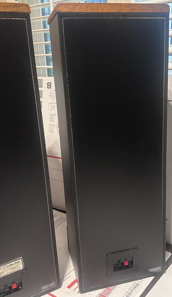 Advent Prodigy Large Tower Speakers | Made in USA | Vintage