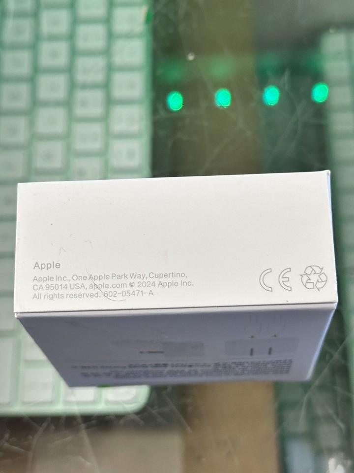 Genuine Apple 35W Dual USB-C Port Compact Power Adapter MNWM3AM/A A2571 ...