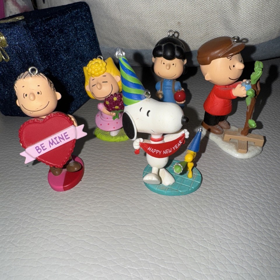 Hallmark ornament peanuts lots of five | eBay