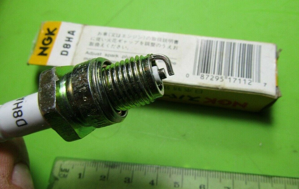 NGK Spark Plug p/n D8HA # 45 NOS 12 x 12.7 mm Honda 250 305 CL77 CB77 ...