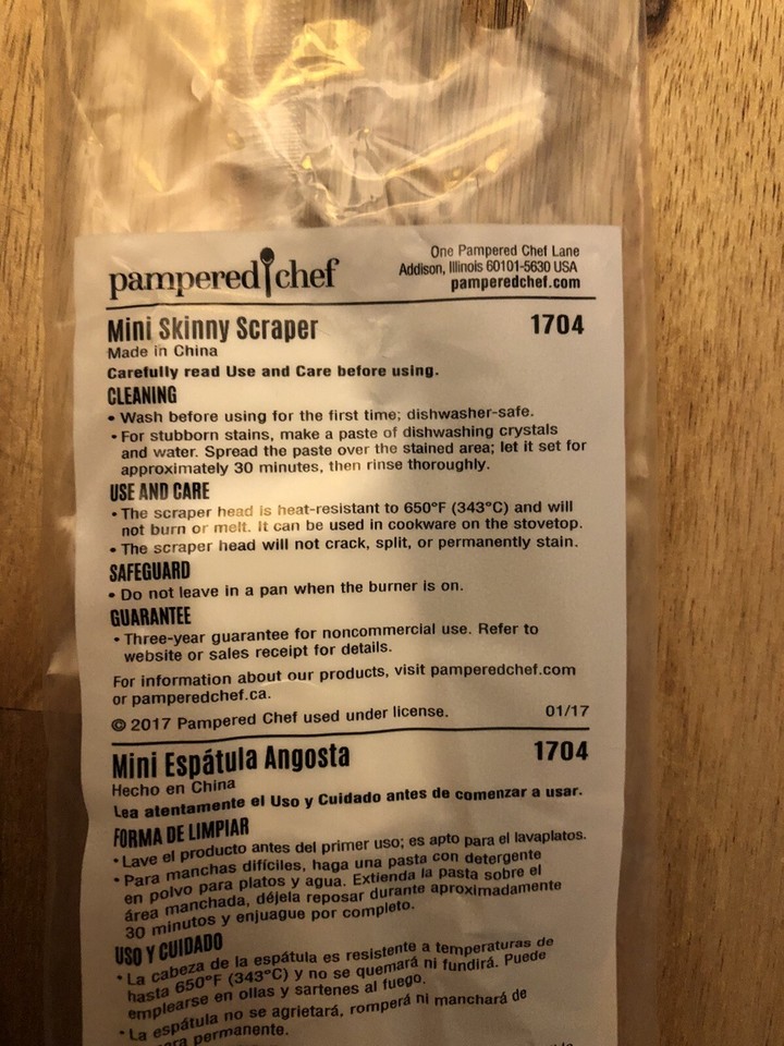 Pampered Chef MINI Skinny Scraper 1704 New 7.75 Inches Long Great For ...