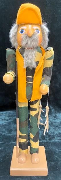 Santa's Workshop Wooden 14.5" Hunter Nutcracker Holding Antlers (EUC ...