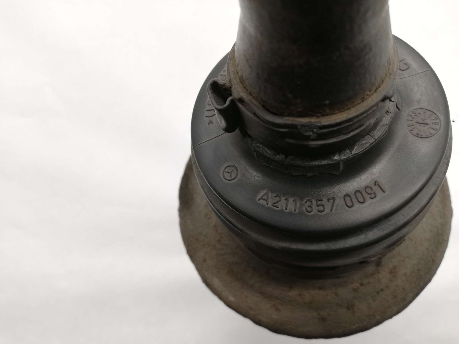 MERCEDES-BENZ E-CLASS Coupe C207 Rear Right Driveshaft 2113570091 2011 ...