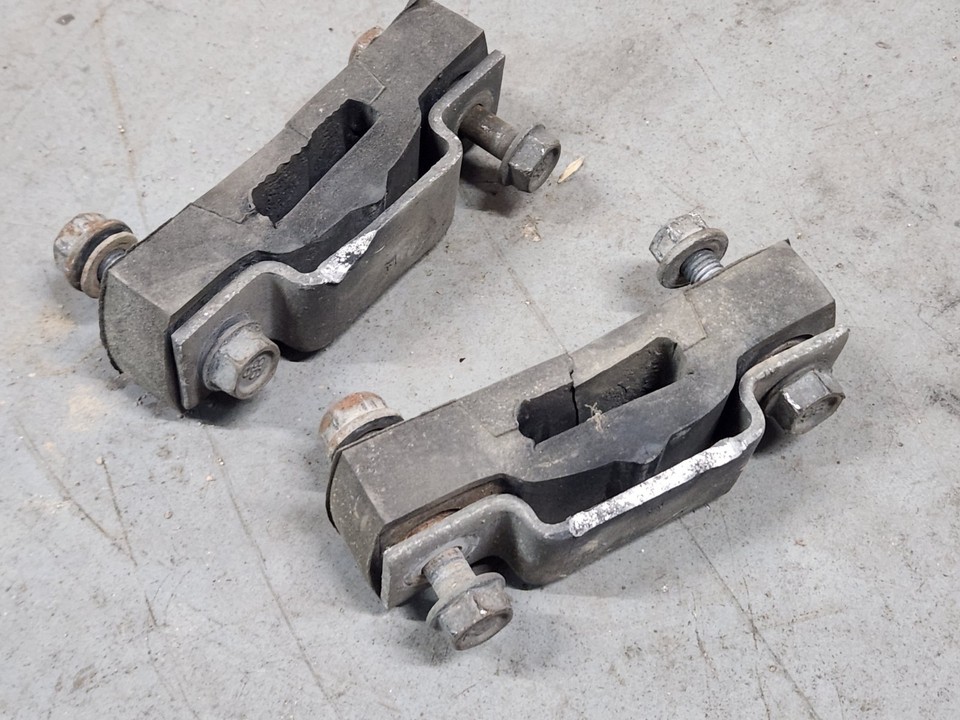 87 Corvette REAR EXHAUST HANGER BRACKETS Mount 86 88 89 90 91 GM OEM #5 ...