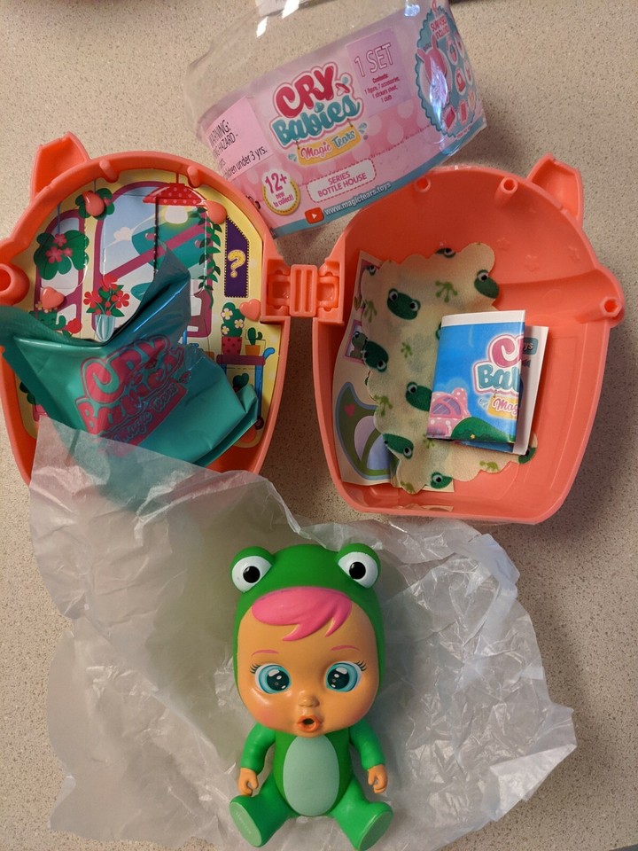 FIBI frog 🐸 Cry Babies Magic Tears Mini Doll Bottle House .. Opened but ...