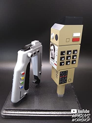 MPC Space: 1999 Commlock 1:1 Scale Model Kit, Clear,Gray,Beige ...