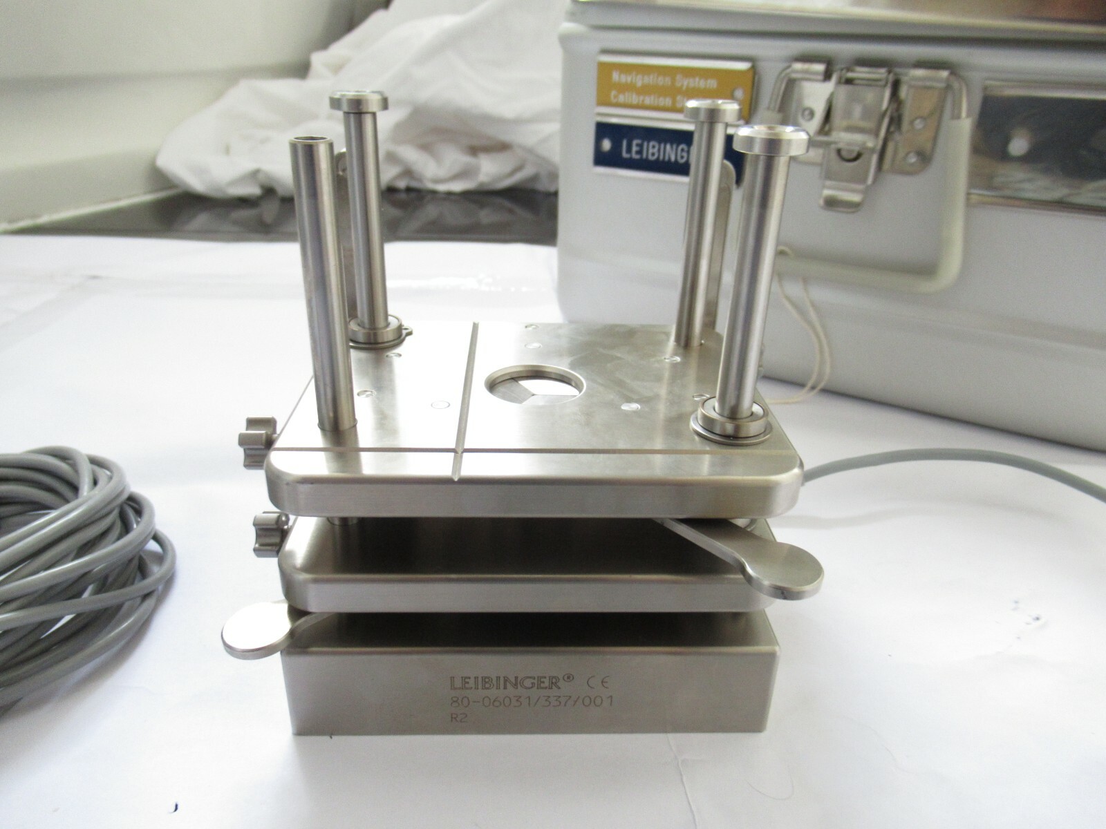 LEIBINGER NAVIGATION SYSTEM CALIBRATION STATION MEDICAL SURGICAL ...